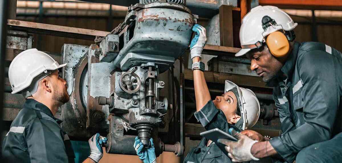 What is Facility Management? Checklist & Guide | Accruent